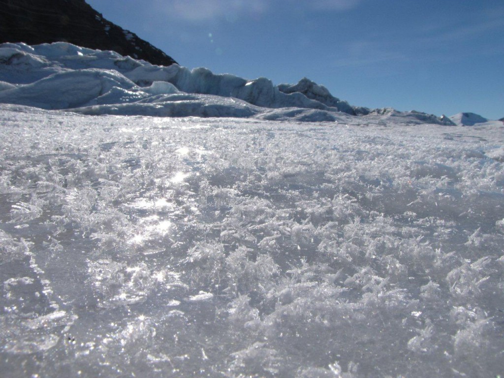 Ice textures and patterns